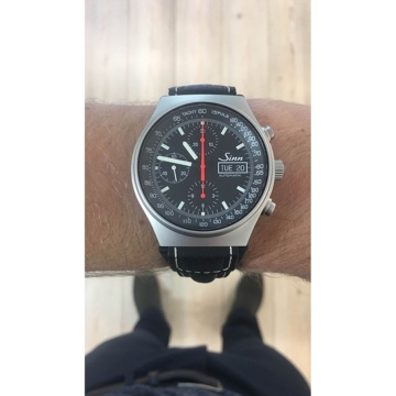 Sinn 144 St Sa - Premium German men’s watch | Define Watches