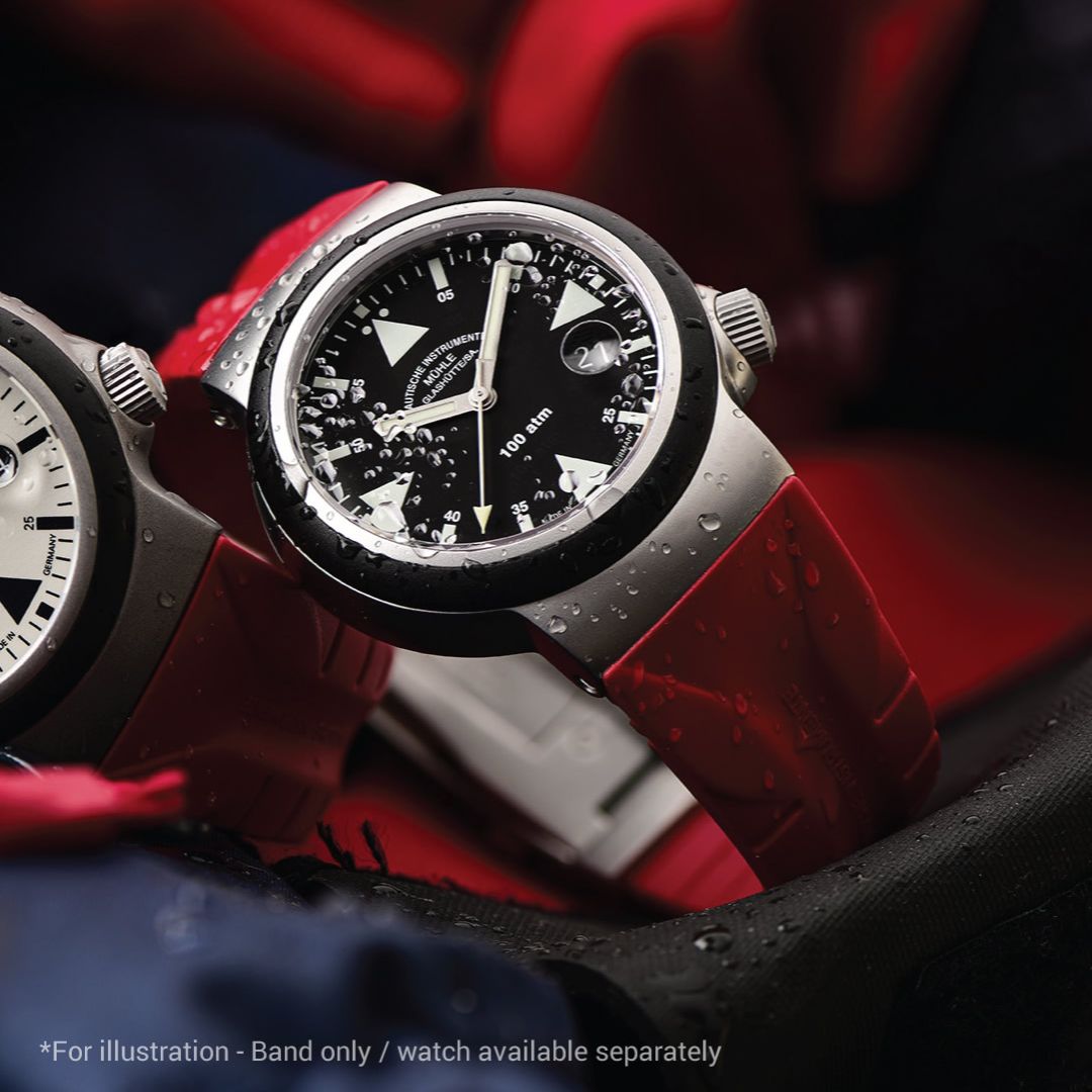 Mühle-Glashütte SAR Rescue Timer, 20mm Red rubber strap | Define Watches