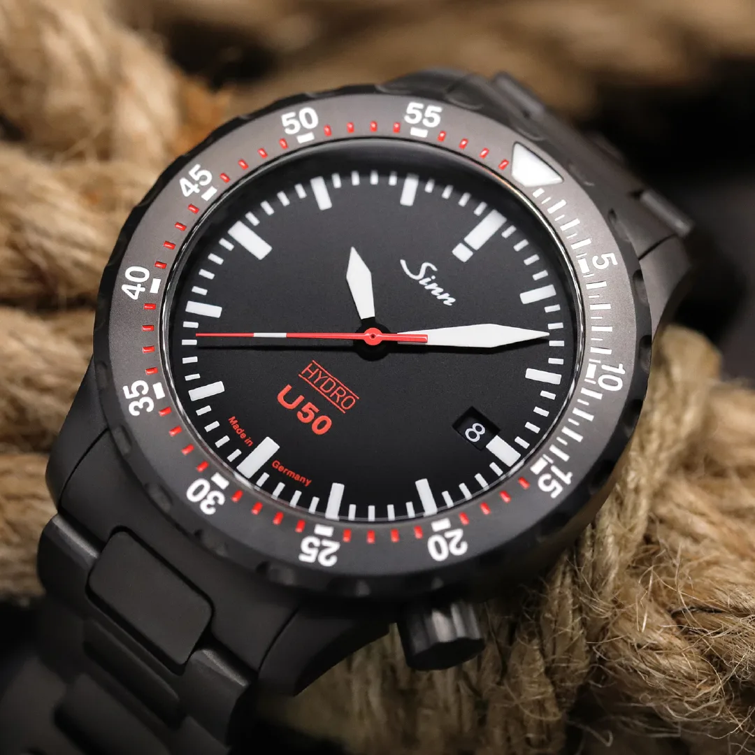Sinn U50 HYDRO S - Men’s 5000m diving watch | Define Watches
