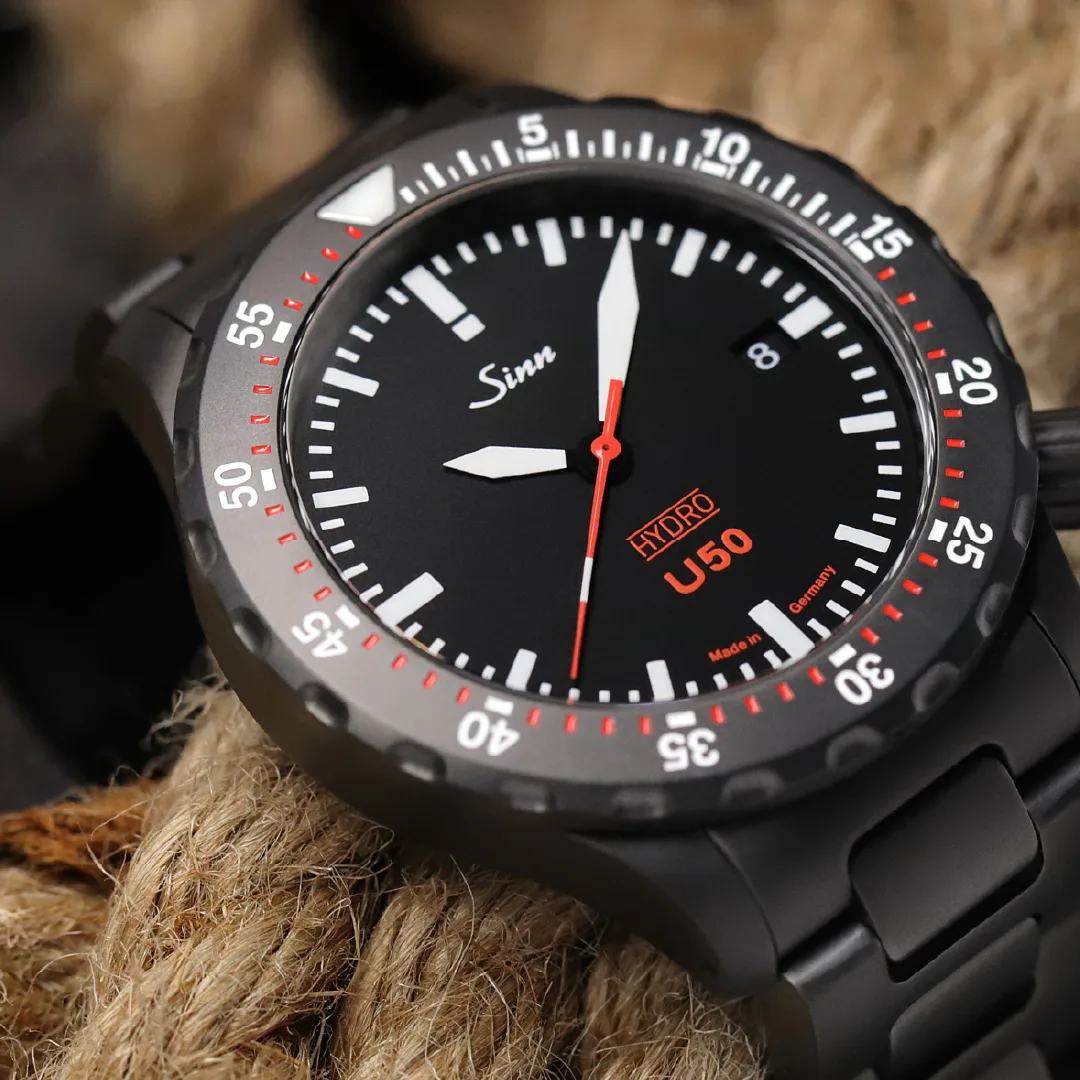 Sinn U50 HYDRO S - Men’s 5000m diving watch | Define Watches