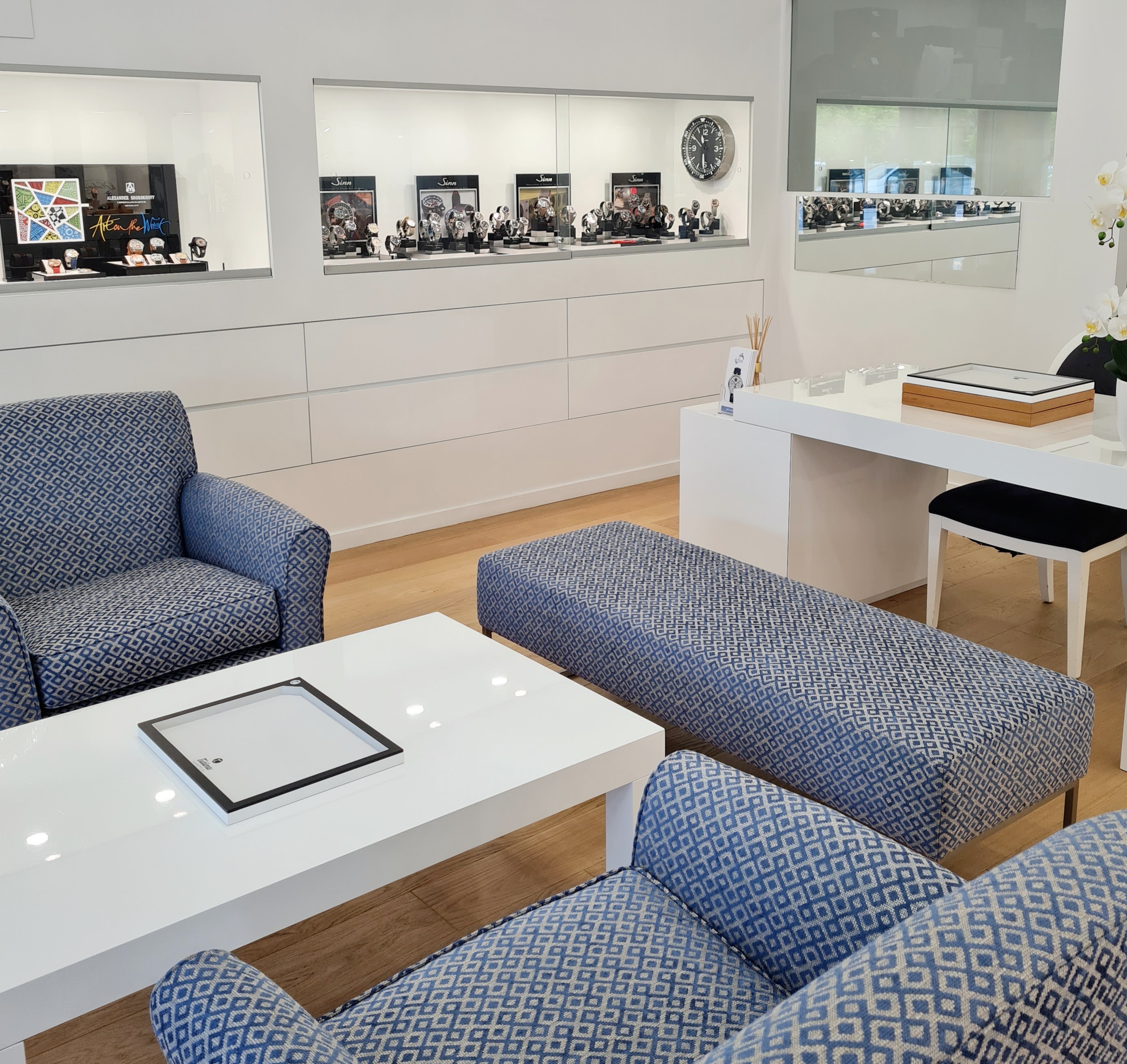 Watch store in Noosa | Define Watches - Leading watch brands